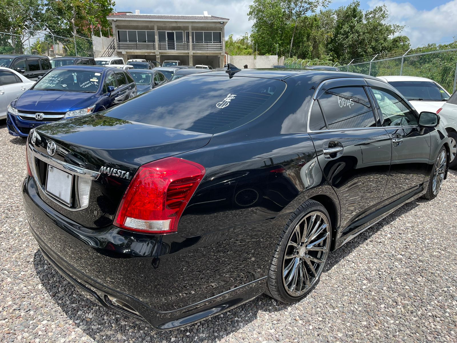 2012 Toyota Crown Majesta (KM020297) | Khaleel's Motorsports