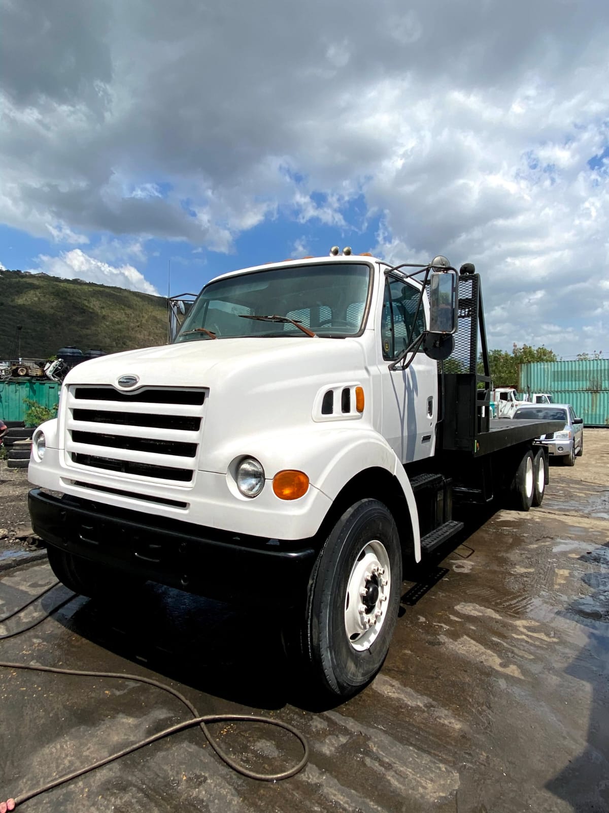 1999 Sterling Wrecker/Flatbed (KM020427) | Khaleel's Motorsports