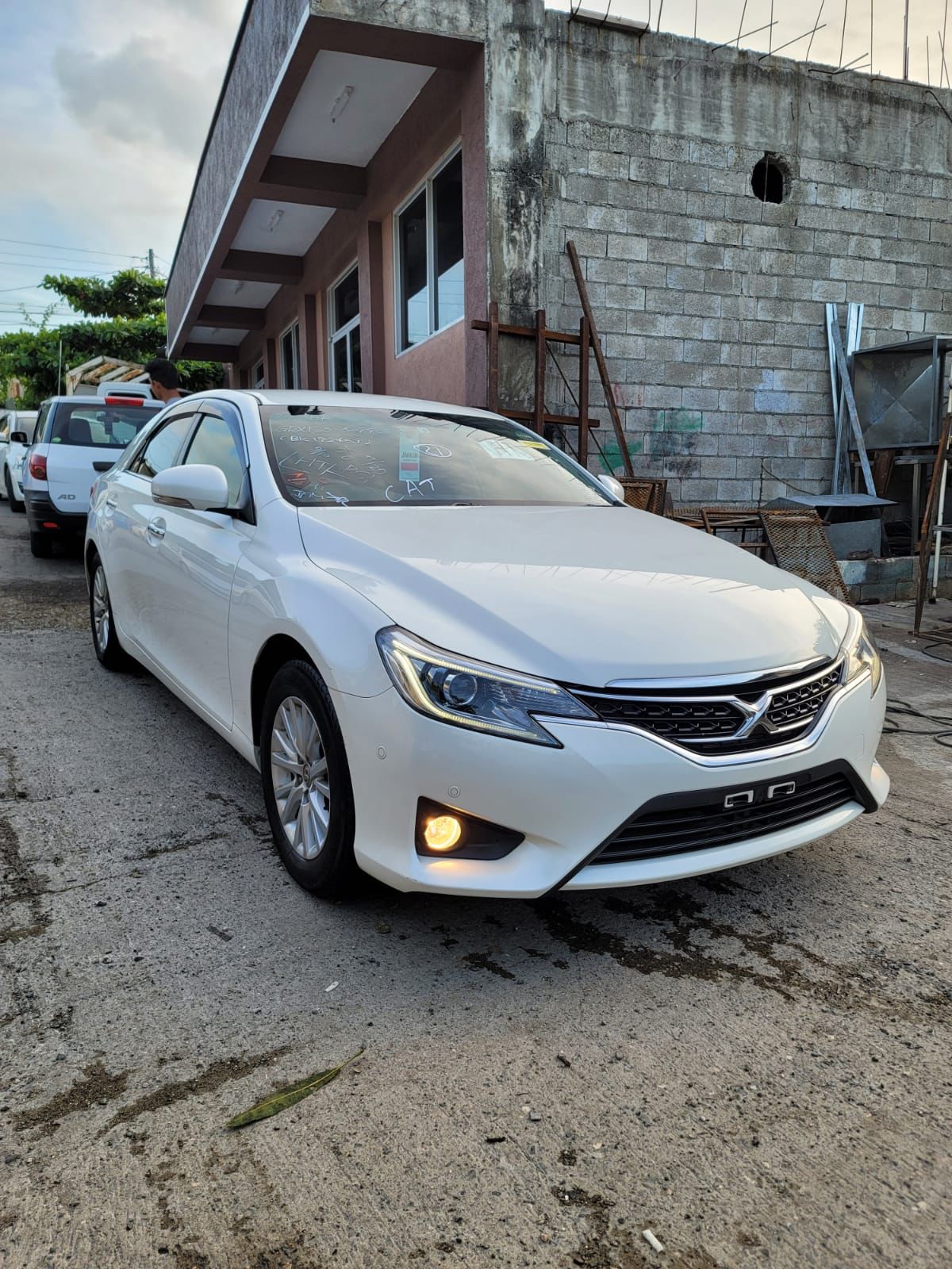 2016 Toyota Mark X 250 G (KM020652) | Khaleel's Motorsports