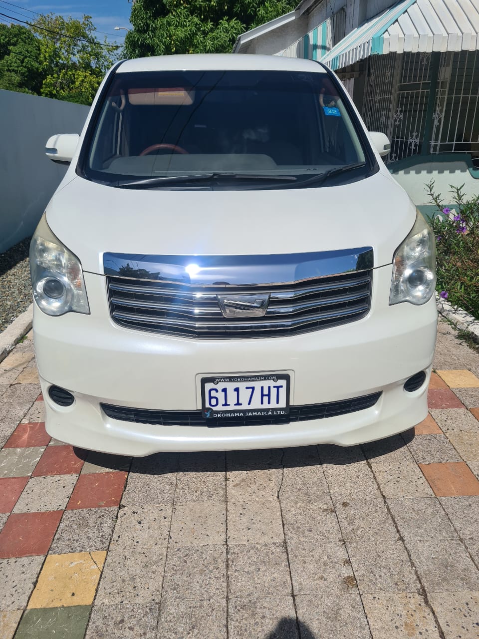 2012 Toyota Noah (KM021004) | Khaleel's Motorsports