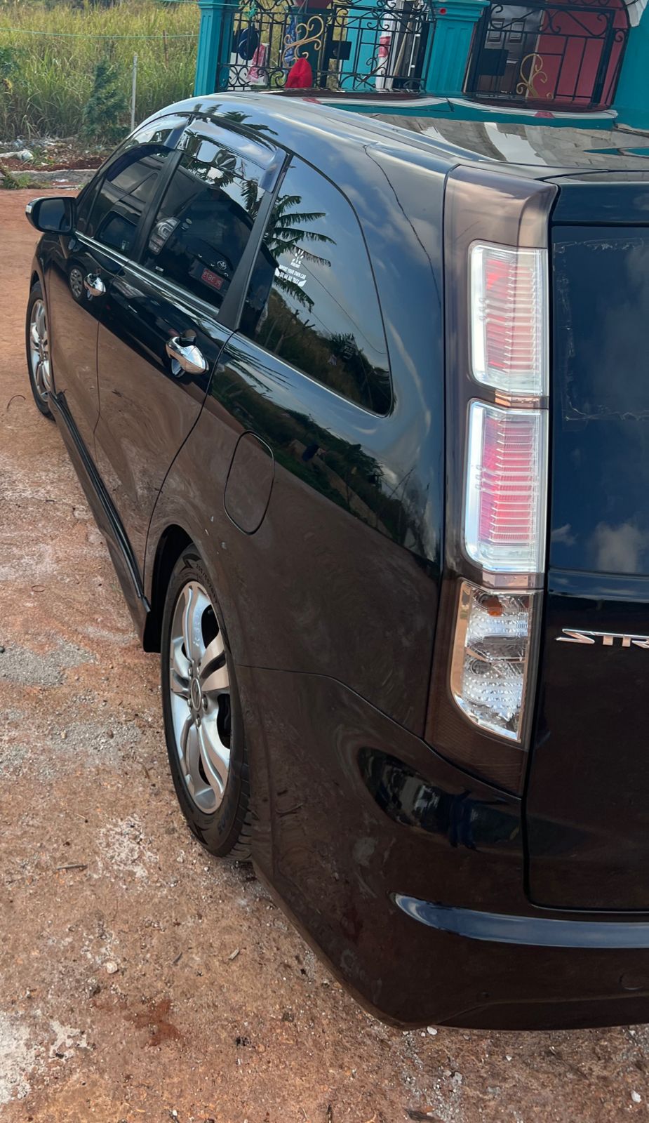 2013 Honda Stream RSZ | Khaleel's Motorsports